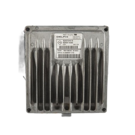 Engine Control Unit ECU Renault Megane - 8200414354, R0410B024C, 8200334419